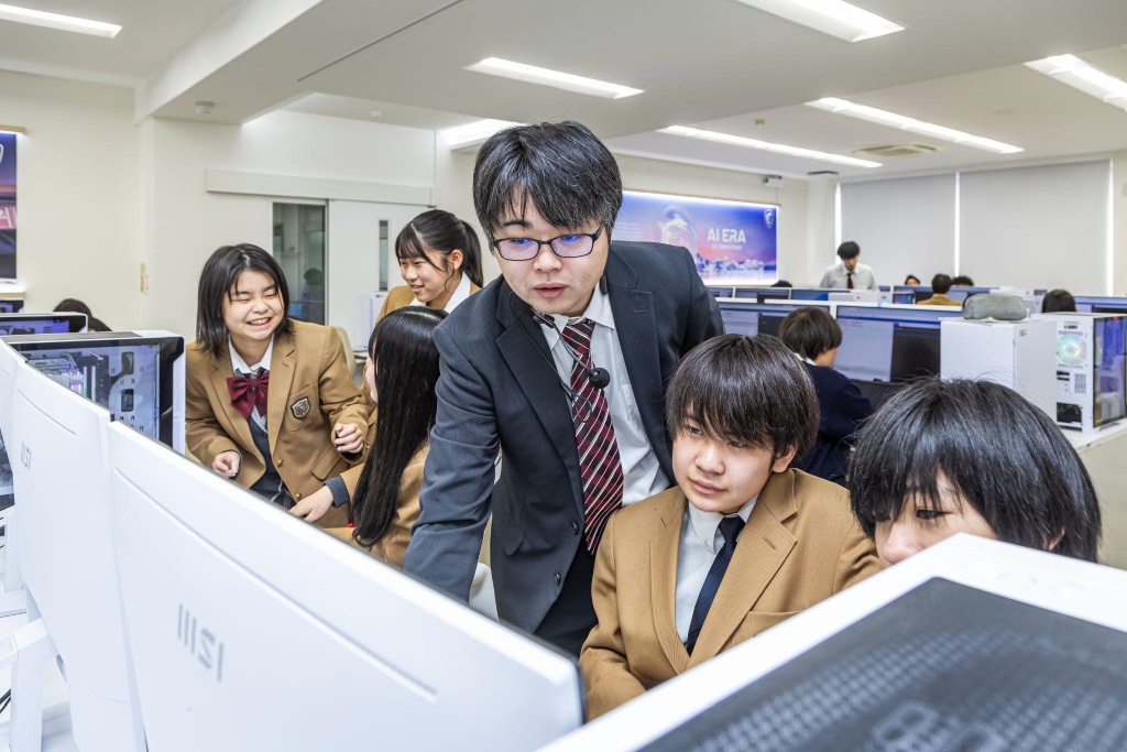 滋賀学園DXハイスクール | DX High School at Shiga Gakuen